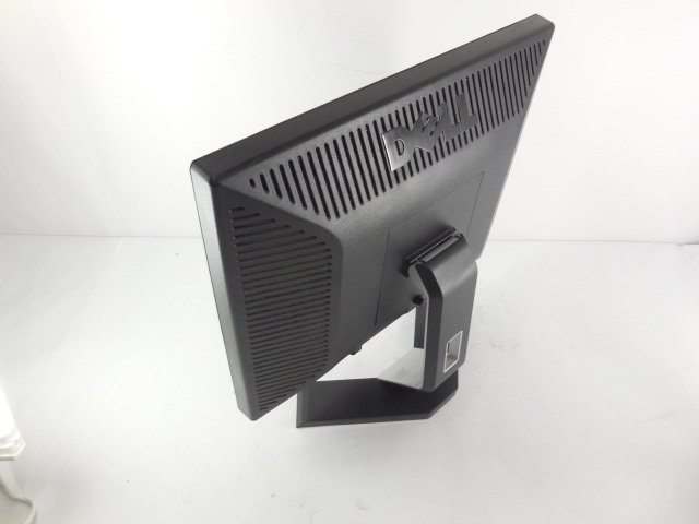 ЖК-монитор 17" Dell E177Fpc