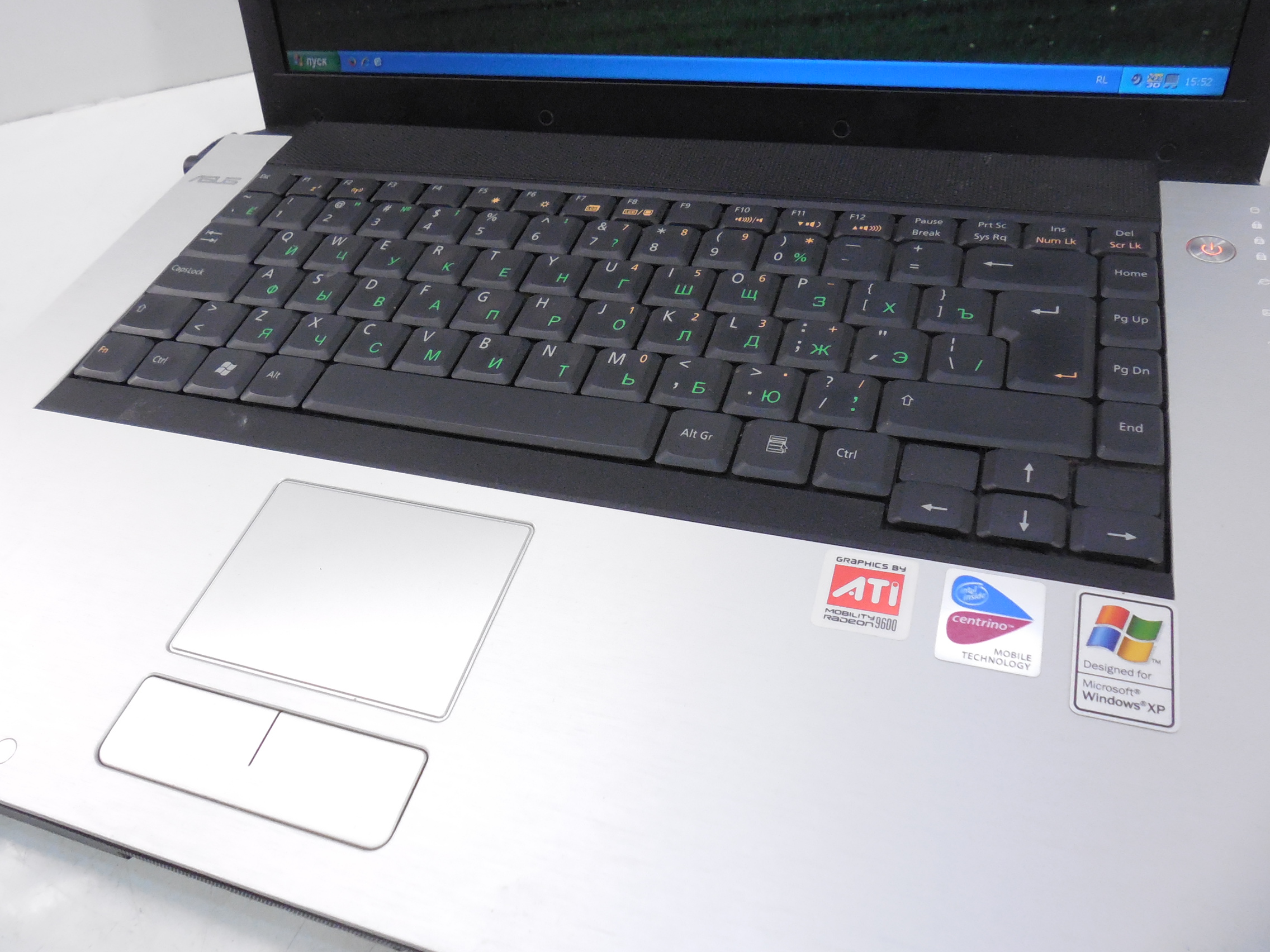 Ноутбук ASUS W1000