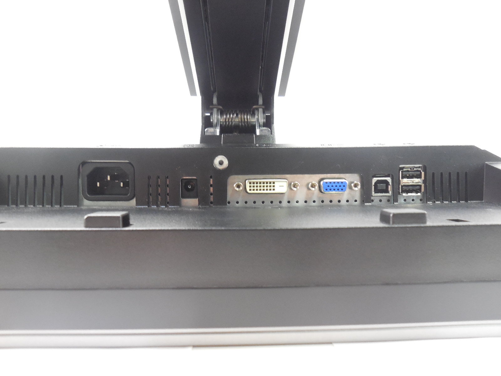 ЖК-монитор 22" DELL 2209WAf