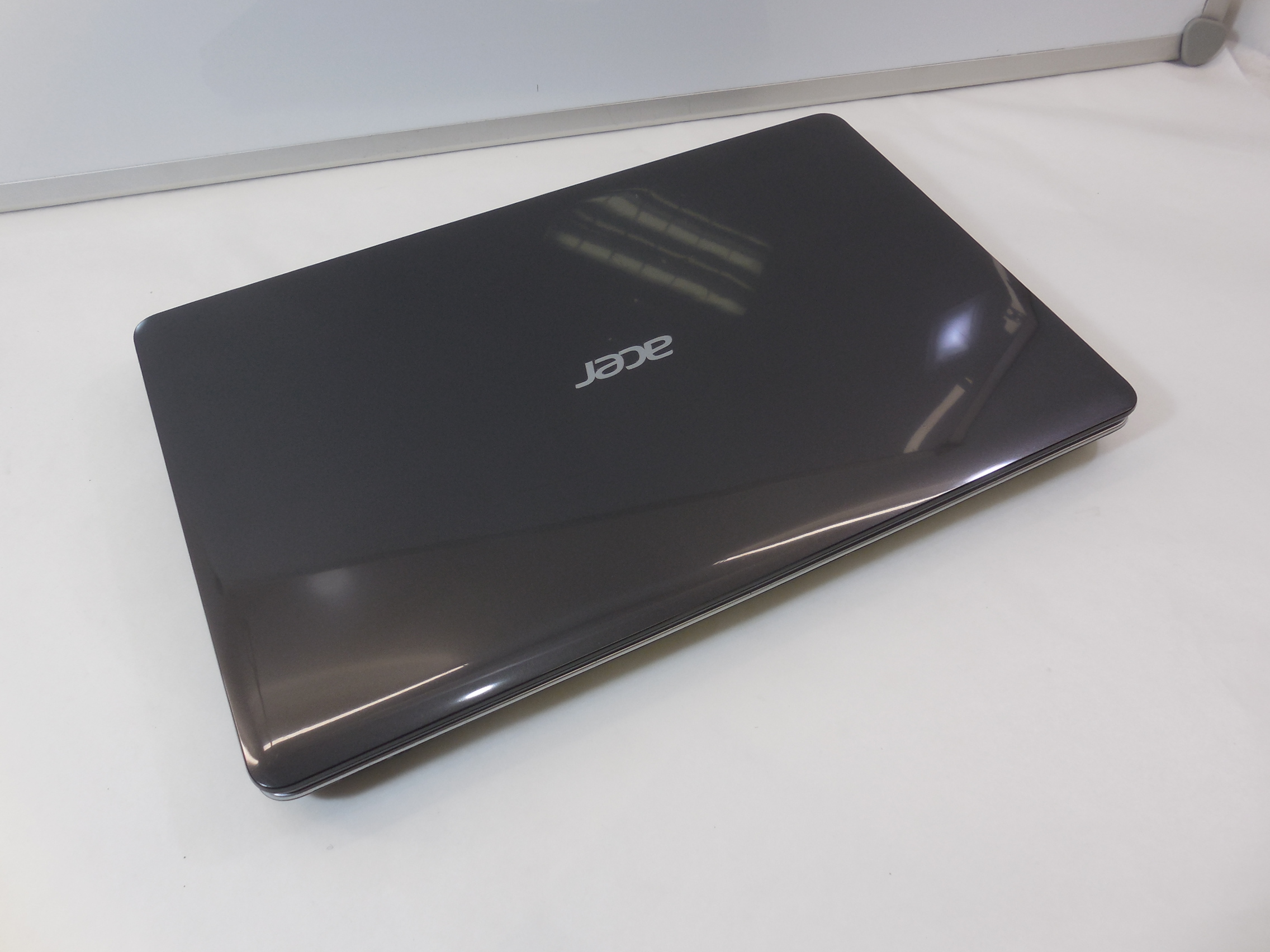 Ноутбук Acer E1-571G