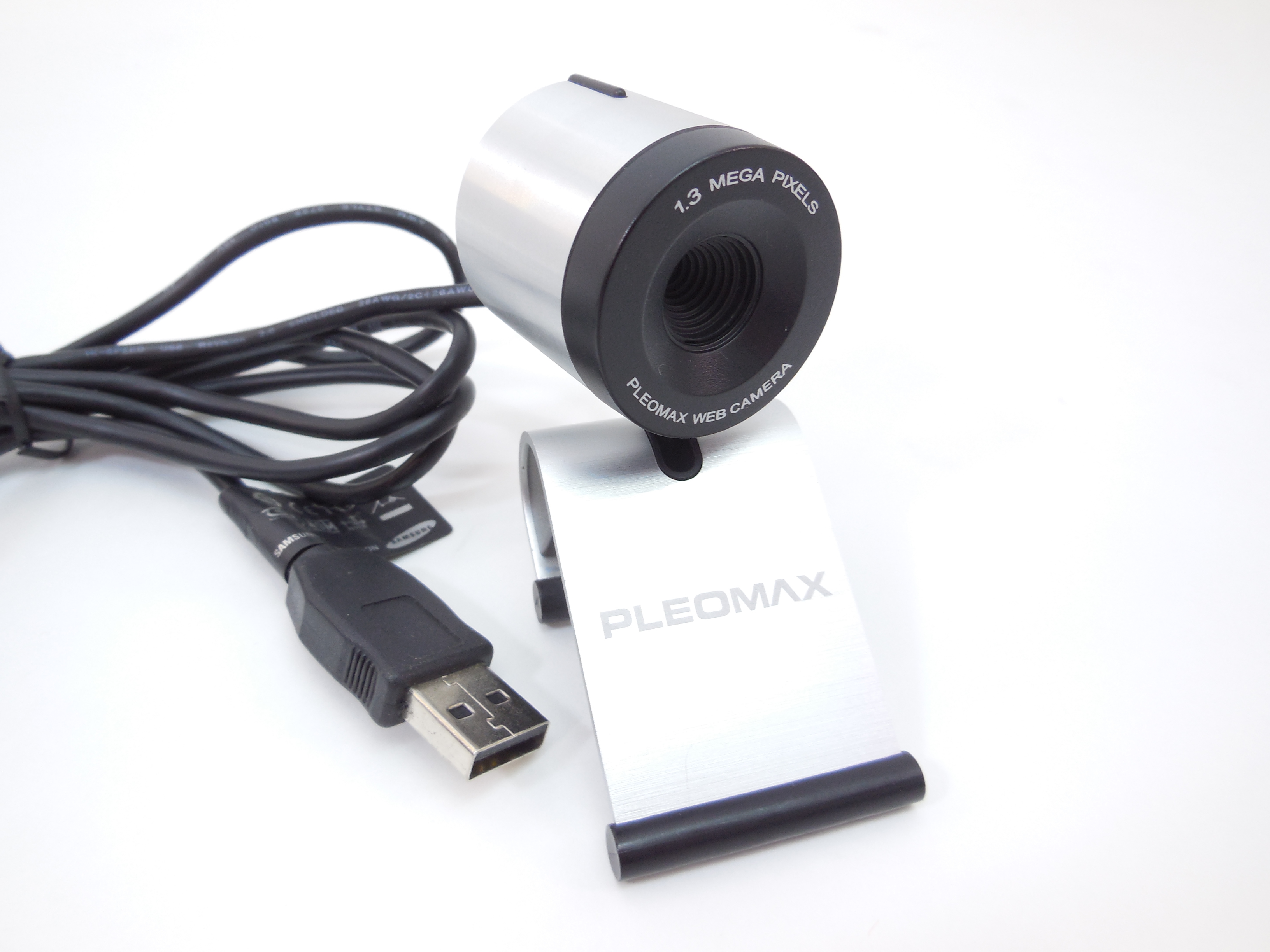 Веб-камера Samsung Pleomax PWC-7100