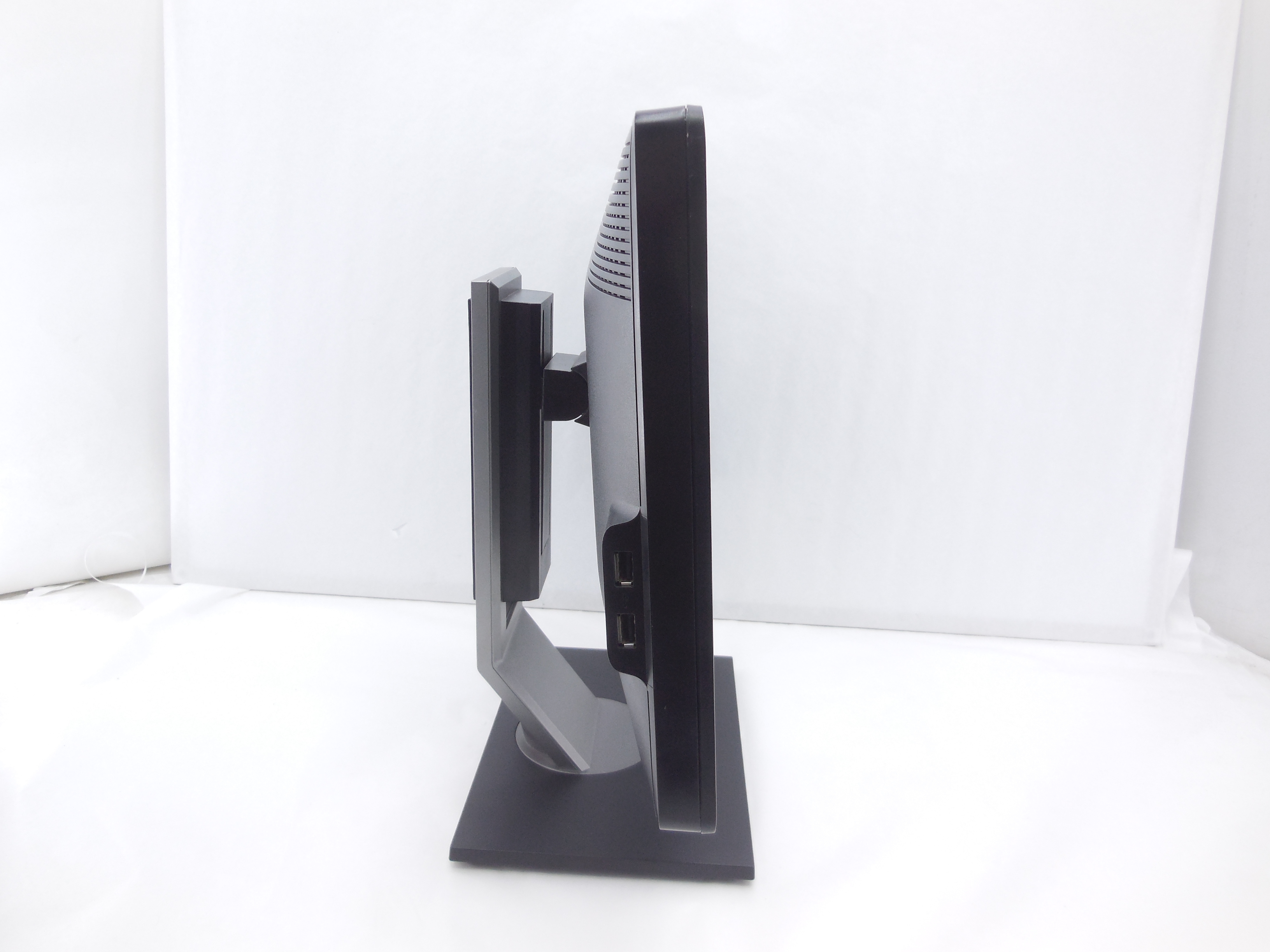 ЖК-монитор 20" DELL P2012Ht