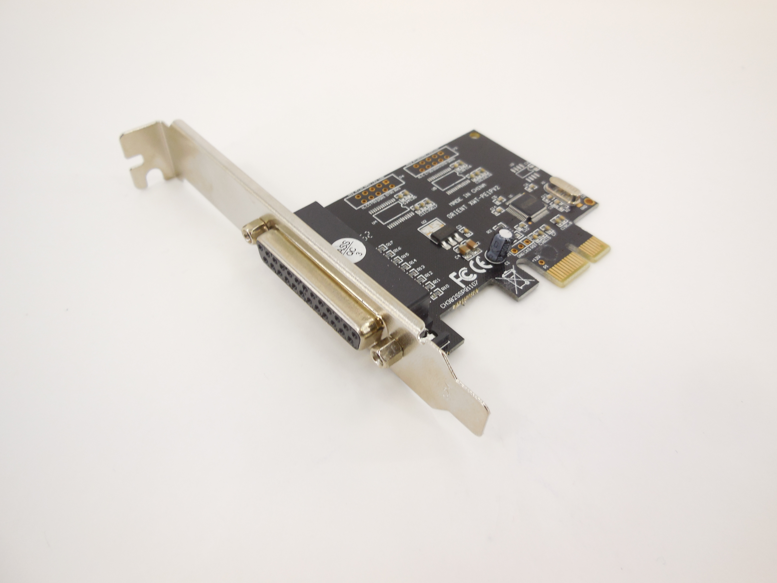 Контроллер PCI-Express на LPT WinChipHead CH382L