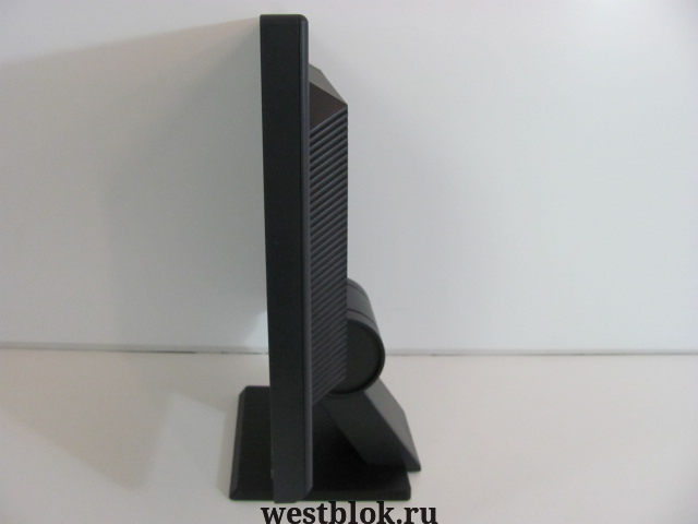 ЖК-монитор 17" IBM L170